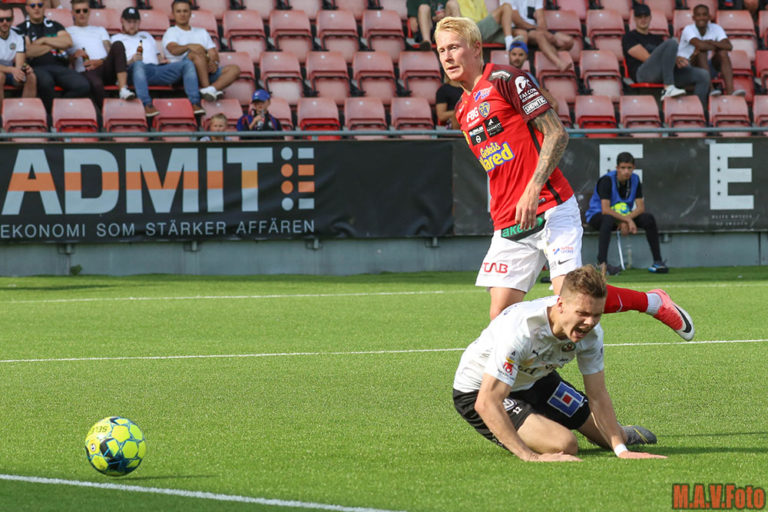 Filip Rogic hjälte när ÖSK krossade Falkenberg – Örebro Tribune