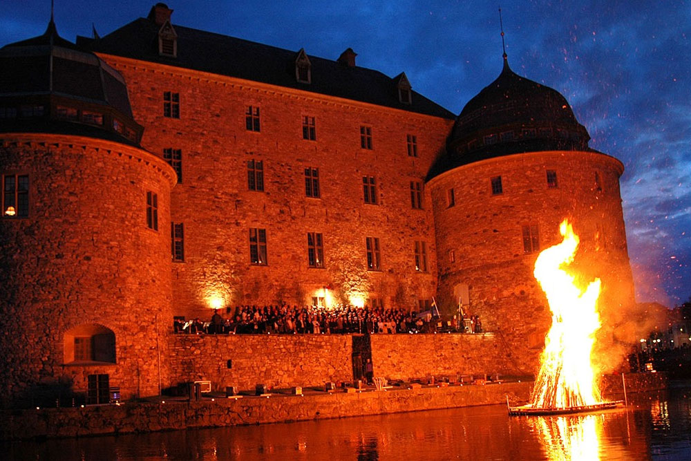 Bjuder in till Valborgsfirande vid Örebro slott – Örebro Tribune